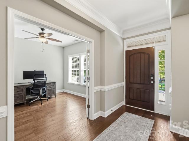 396 E Waterlynn Road