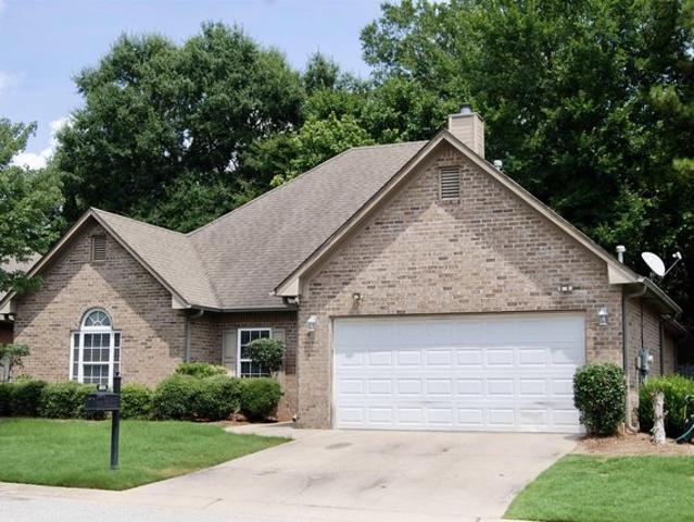 396 Holland Lakes Dr S, Pelham, AL 35124