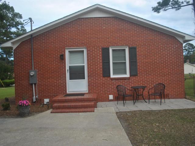 396 Lakewood Ave