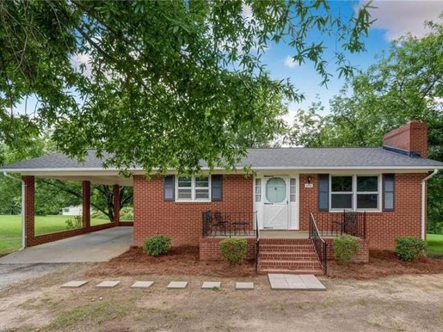 396 Narrow Gauge Rd, Reidsville, NC 27320