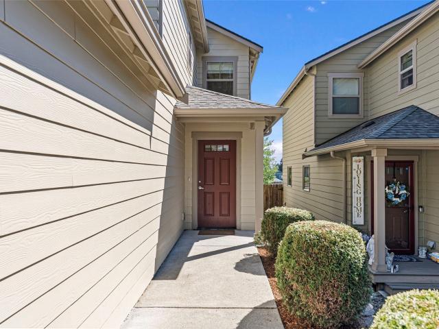 396 NE Inspiration Street