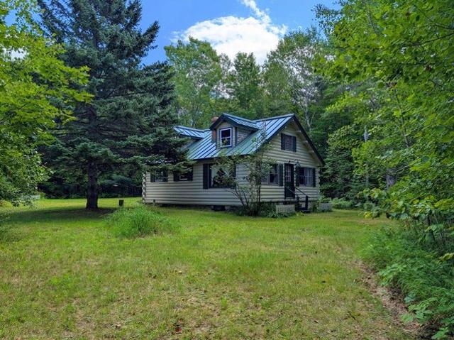 396 School St, Weld, ME 04285