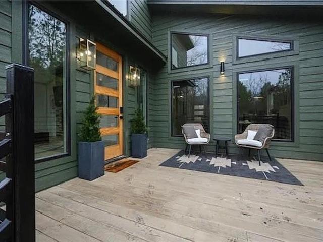 396 Spruce Trail