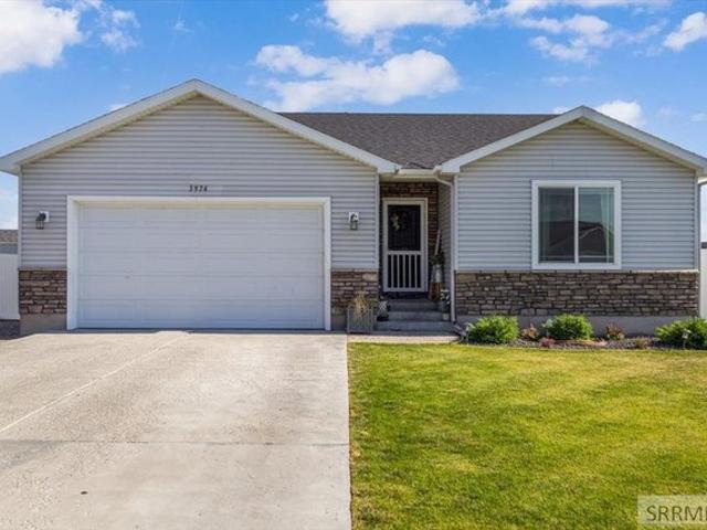 3974 E Hyrum Dr, Idaho Falls, ID 83401