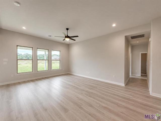 39757 Axis Avenue
