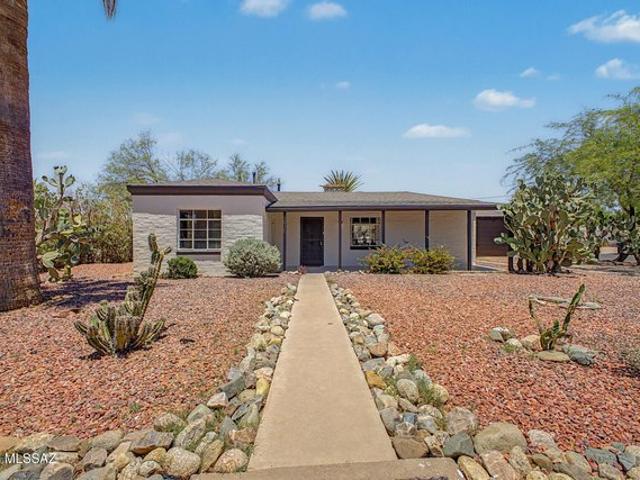 3975 E Louis Ln, Tucson, AZ 85712