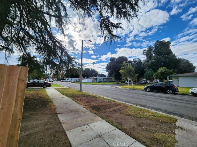 3975 Eileen St, Riverside, CA 92504 | MLS #IG26058 | Compass