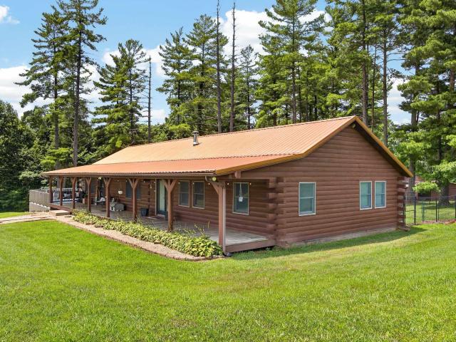 3975 Hwy 50 W