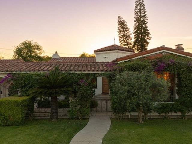 3975 Sutro Ave, Los Angeles, CA 90008