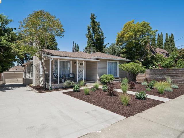 3975 Turnley Ave