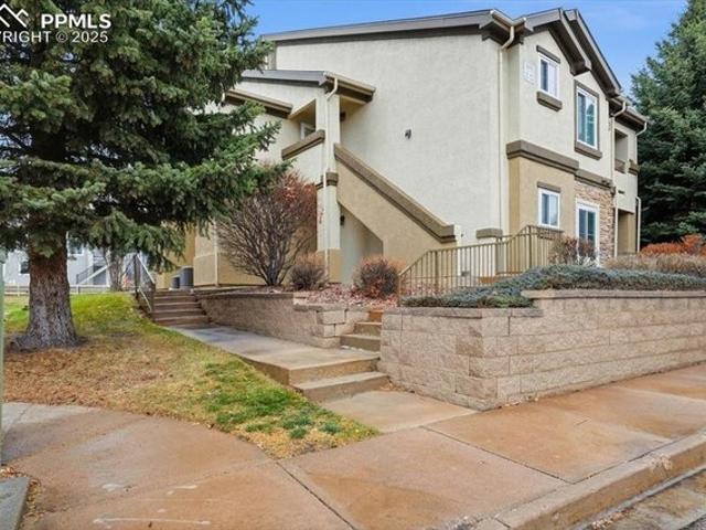 3976 Riviera Grv Apt 101, Colorado Springs, CO 80922