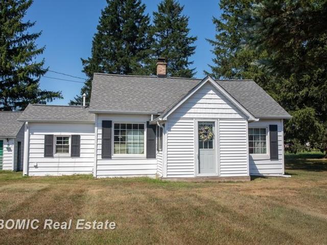 3977 Busch Rd, Birch Run, MI 48415