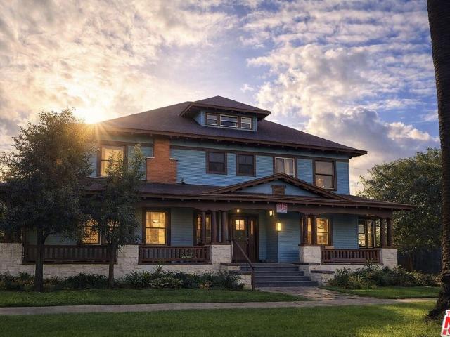 3977 S Budlong Ave, Los Angeles, CA 90037 | MLS #26651 | Compass