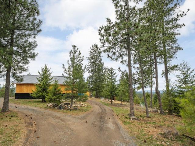 3977B Gardenspot Rd, Loon Lake, WA 99148 | MLS #202613 | Compass