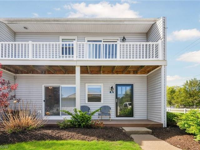 3970 Royal Liverpool Dr Unit A, Uniontown, OH 44685