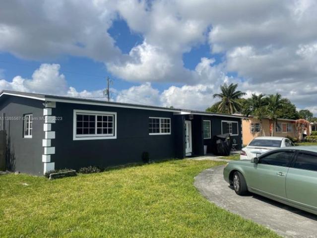 3970 193rd St NW, Miami Gardens, FL 33055