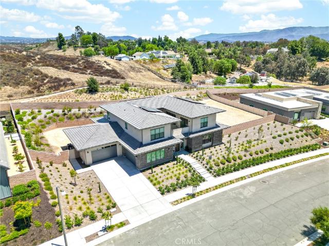 39724 Larkspur Terrace