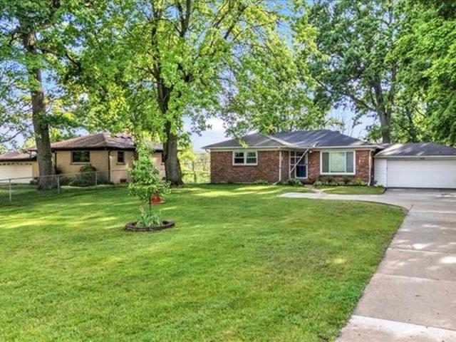 3972 Joslyn Rd, Orion, MI 48359