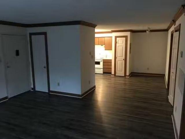 39731370 3531 Ivy Commons Apts #102