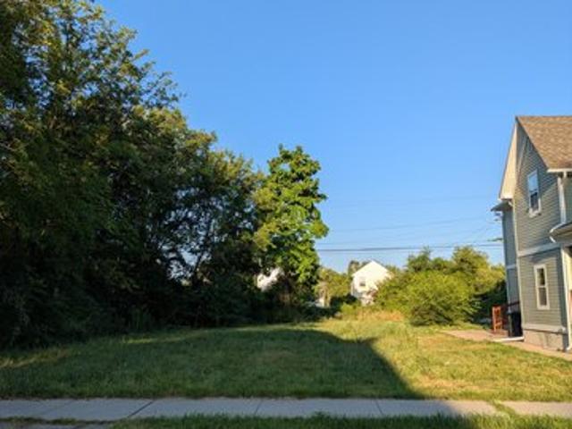 3973 16th St, Detroit, MI 48208