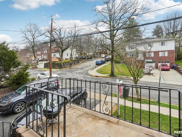 397 Oak St, Ridgefield, NJ 07657 | MLS #26007 | Compass