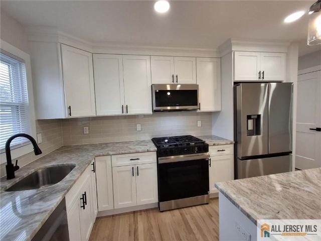 397 Lake Ave, Colonia, NJ 07067 | MLS #2661 M | Compass