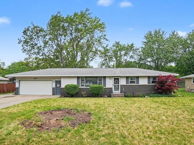 397 Mayfair St, Holland, MI 49424
