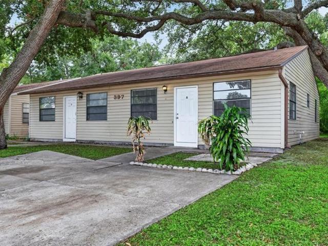 397 SW 2nd St, Largo, FL 33770