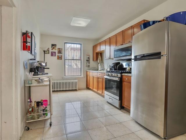 397 Palisade Ave # 2