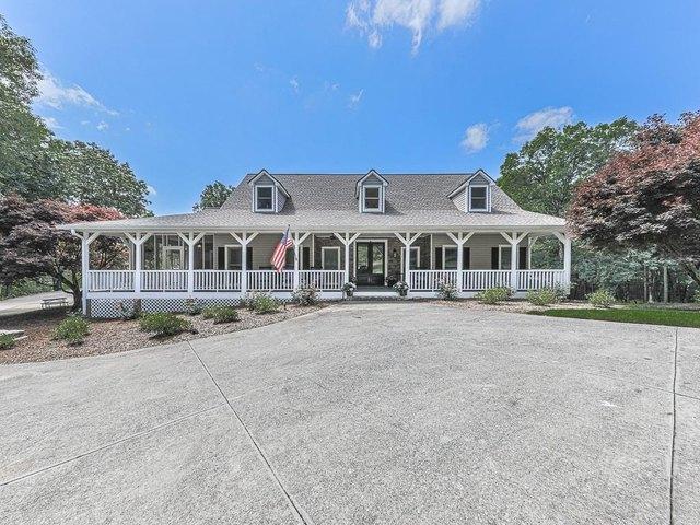 397 Thomas Rd, Dallas, GA 30132