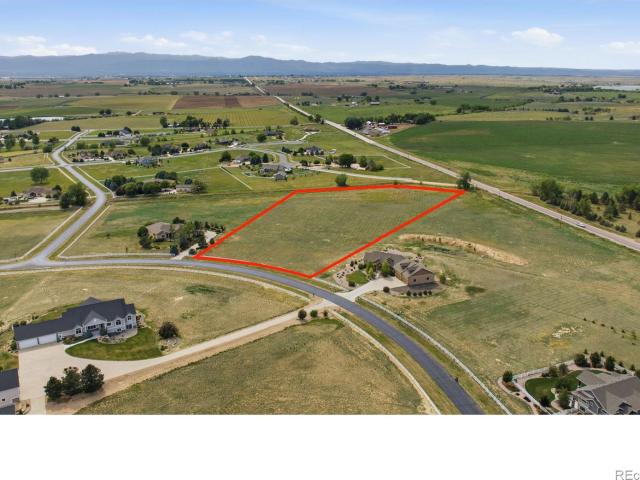 39841 Hilltop Circle