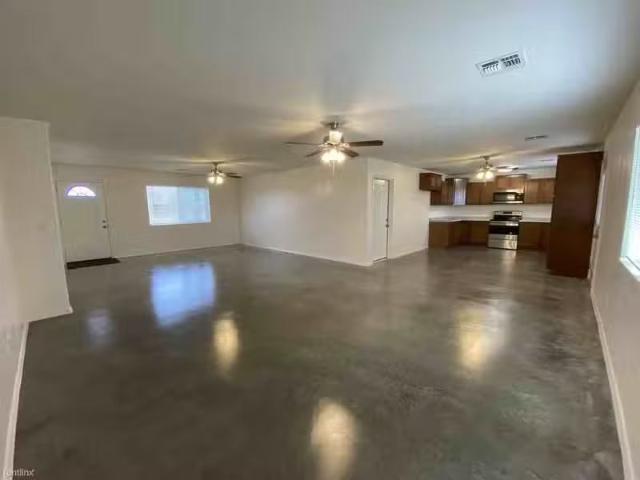 39842062 25043 East Chaplain Lane