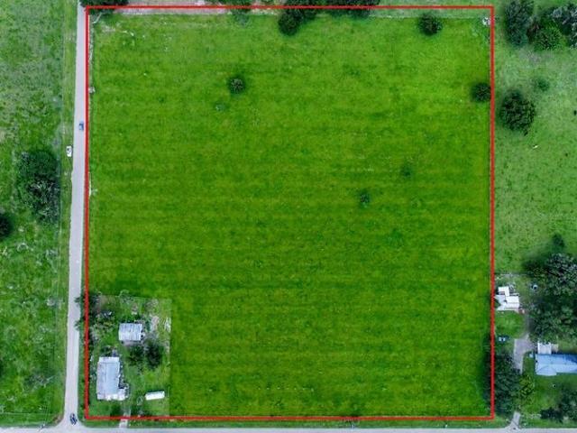 3984 Dixiana Dr, Bowling Green, FL 33834