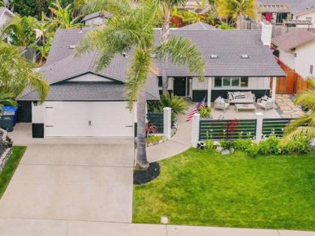 3984 Scott Dr, Carlsbad, CA 92008