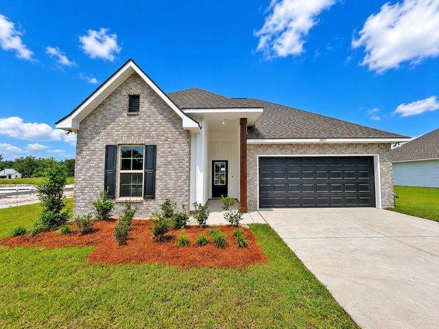39851 Axis Ave, Ponchatoula, LA 70454