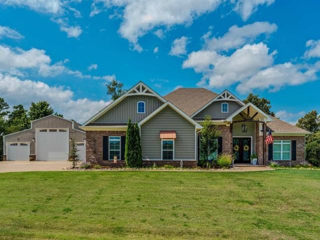 3985 Bent Tree Dr, Benton, AR 72019