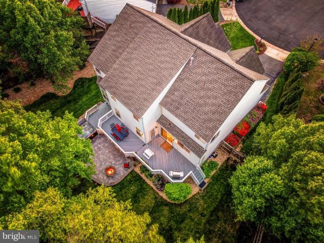3985 Fawnridge Court