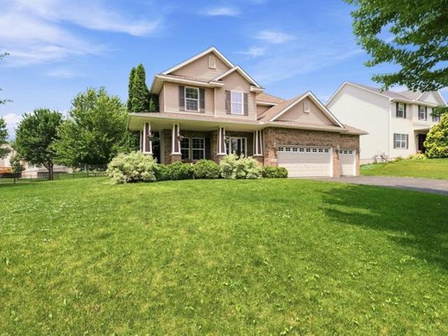 3985 Games Dr, Minnetrista, MN 55375