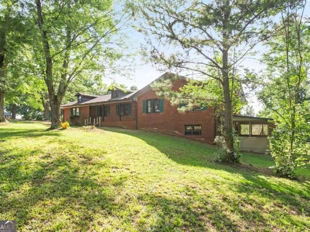 3985 S Highway 27