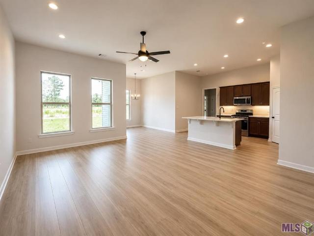 39867 Axis Avenue