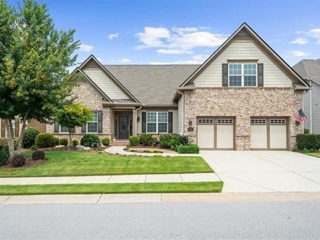 3986 Great Pine Dr, Gainesville, GA 30504