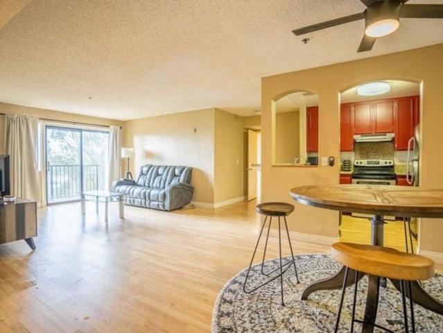 3980 Faircross Pl #17, San Diego, CA 92115