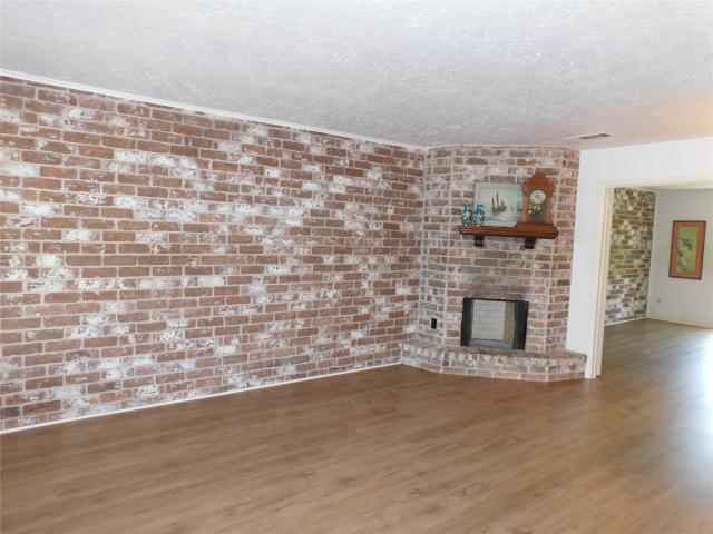 3980 Laura Leigh Drive
