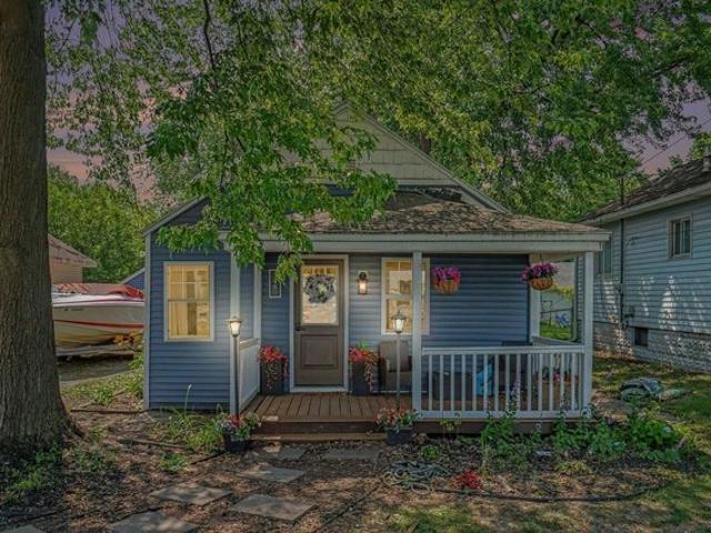 3980 Patterson Rd, Bay City, MI 48706