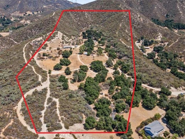 39813 Calle Carona, Green Valley, CA 91390 | MLS #SR25276