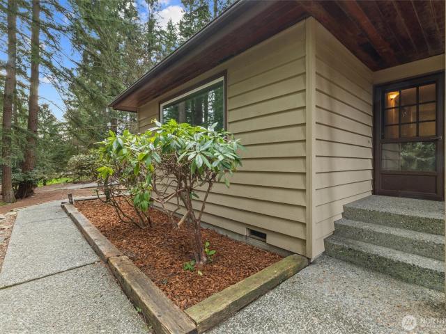 39811 th Ave SE, Enumclaw, WA 98022 | MLS #2472 | Compass