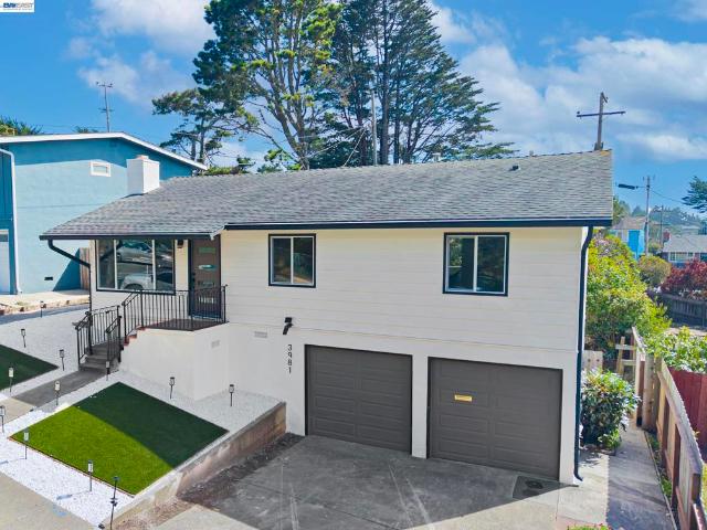 3981 Elston Dr