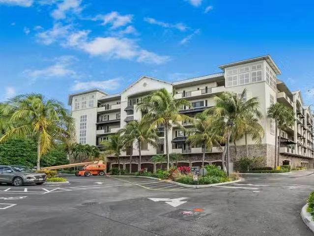 39821197 1035 S Federal Hwy #Unit