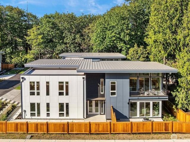3983 nd Pl SE, Bellevue, WA 98006
