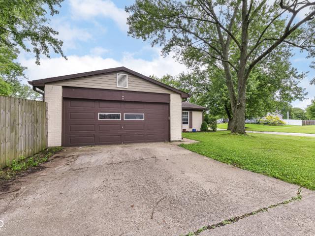 3983 Pineview Lane